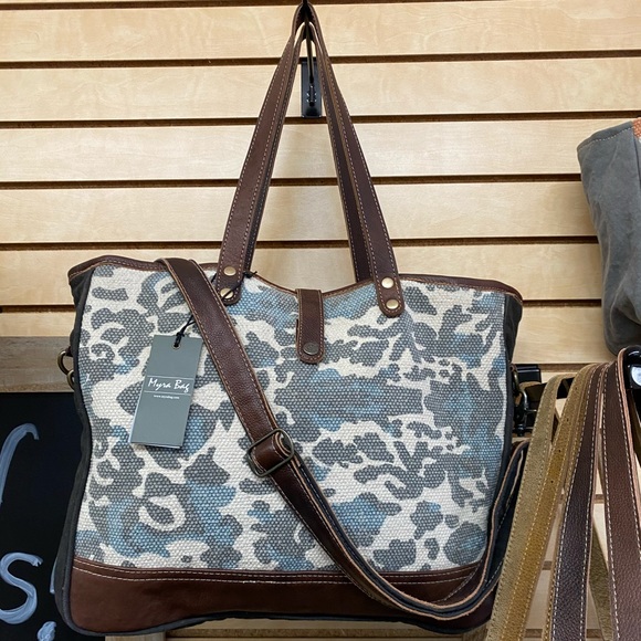 Myra Bag | Bags | Myra Camo Print Panache Weekender Bag S892 | Poshmark